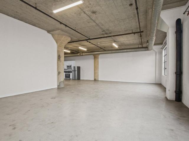 RiverFront live Work Lofts 1 Bedroom Apartment for Rent at 201 S Santa Fe Ave, Los Angeles, CA 90012 Historic Cultural