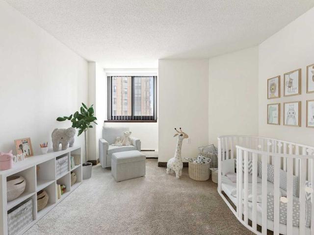 Rivergate Apartments 2 Bedroom Apartment for Rent at 115 2nd Ave S, Minneapolis, MN 55401 Downtown West