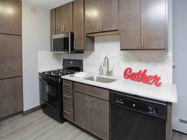Rivergate Apartments Studio Apartment for Rent at 115 2nd Ave S, Minneapolis, MN 55401 Downtown West