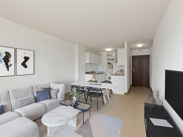 Rivergate Apartments Studio Apartment for Rent at 115 2nd Ave S, Minneapolis, MN 55401 Downtown West