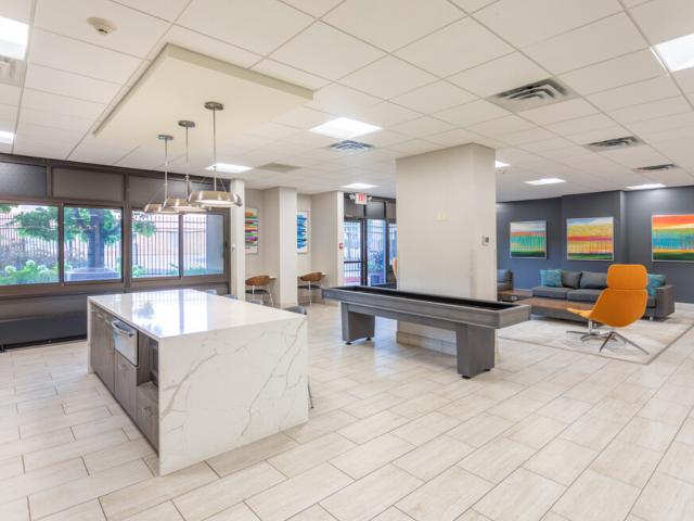 Rivergate Apartments Studio Apartment for Rent at 115 2nd Ave S, Minneapolis, MN 55401 Downtown West