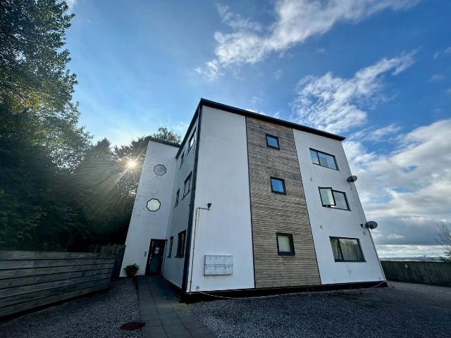 Rivergate View, 12 Budshead Road, Plymouth PL5, 2 bed flat to rent, £1,200 pcm | PrimeLocation