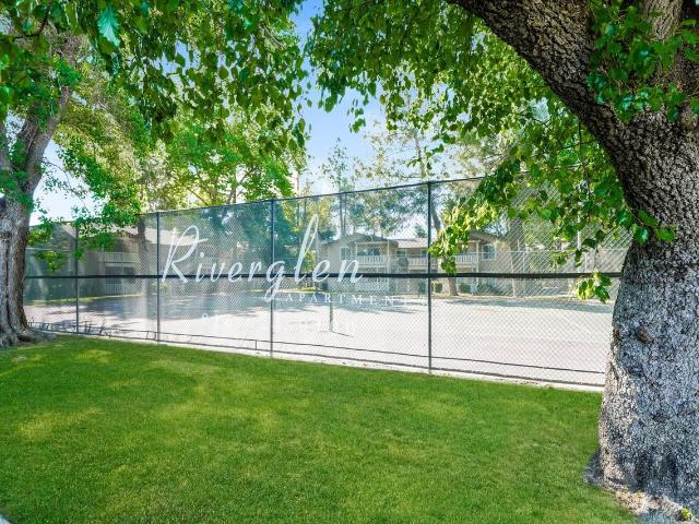 Riverglen Apartments 2 Bedroom Apartment for Rent at 3271 Azevedo Dr, Sacramento, CA 95833 South Natomas