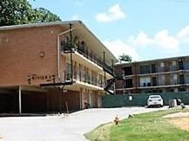 Riveria Apartments