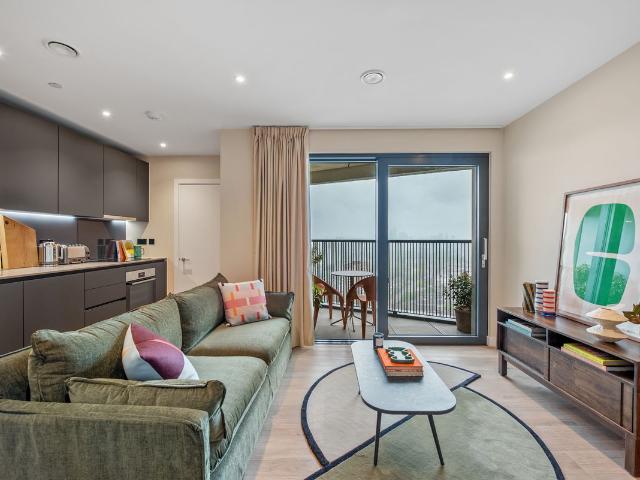 Riverstone Heights, 18 Reed Avenue, London E3, 2 bed flat to rent, £3,100 pcm | PrimeLocation