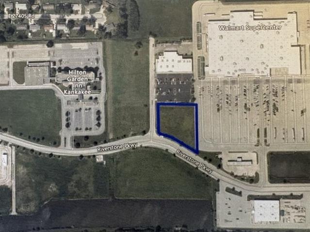 Riverstone Pkwy, Kankakee, IL 60901