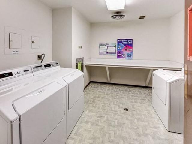 Rivers Edge Apartments Sycamore