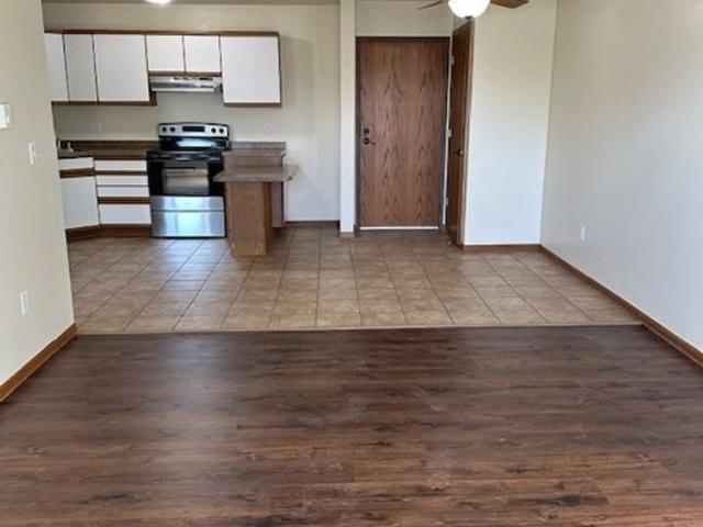 River's Edge Apartments 1 Bedroom Apartment for Rent at 403 Gillette St, La Crosse, WI 54603