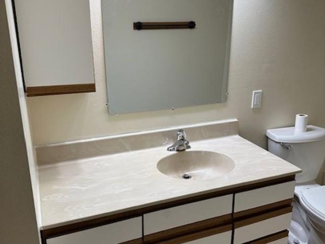 River's Edge Apartments 2 Bedroom Apartment for Rent at 403 Gillette St, La Crosse, WI 54603