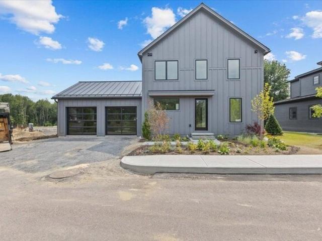 Rivers Edge Ln Unit,stowe, Home For Sale