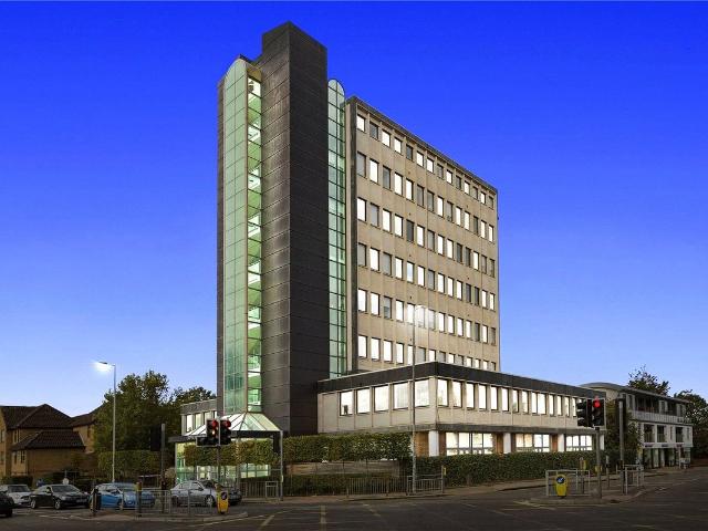 Rivers House, 129 Springfield Road, Chelmsford, Essex CM2, 1 bed flat to rent, £1,250 pcm | PrimeLocation