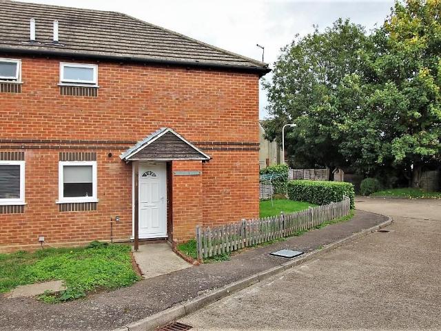 Riversdale Court, Reading RG1, 1 bed flat to rent, £1,100 pcm | PrimeLocation