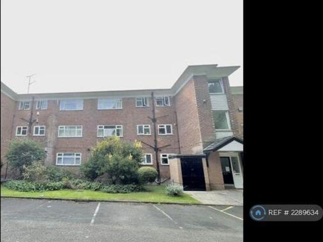 Riverside Court, Manchester, 2 Bedroom Flat