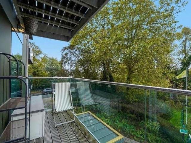 Riverside Apartment, Goodchild Road, N4