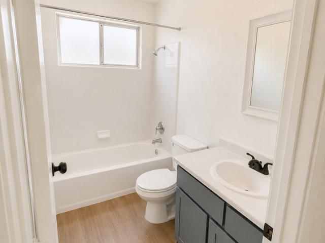 Riverside Apartments 2 Bedroom Apartment for Rent at 161 Cohasset Ln, Chico, CA 95926