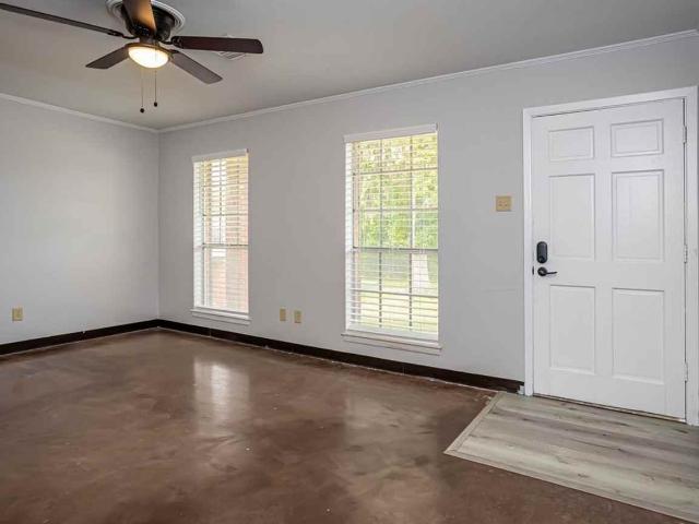 Riverside at Oakbourne 2 Bedroom Apartment for Rent at 3600 E Simcoe St, Lafayette, LA 70501