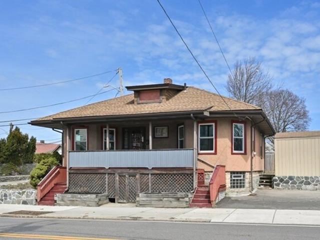 Riverside Ave, Medford, Home For Sale
