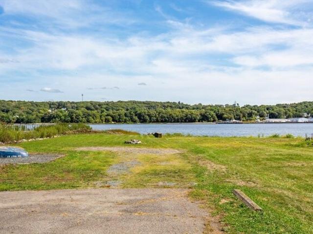 Riverside Ave, Somerset, Home For Sale