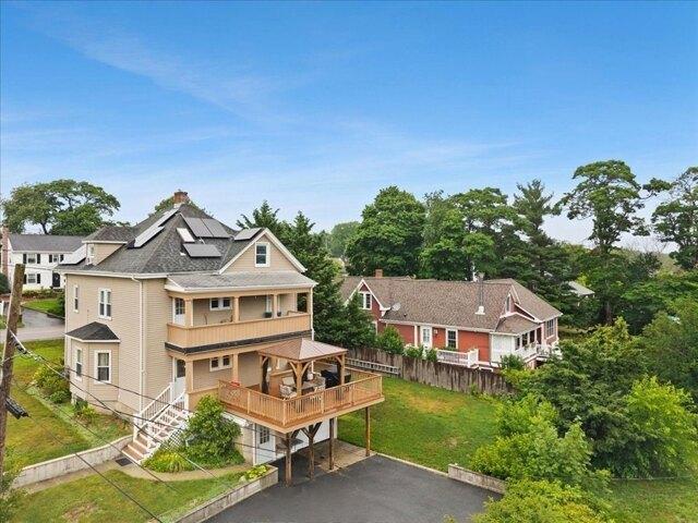 Riverside Ave, Somerset, Home For Sale