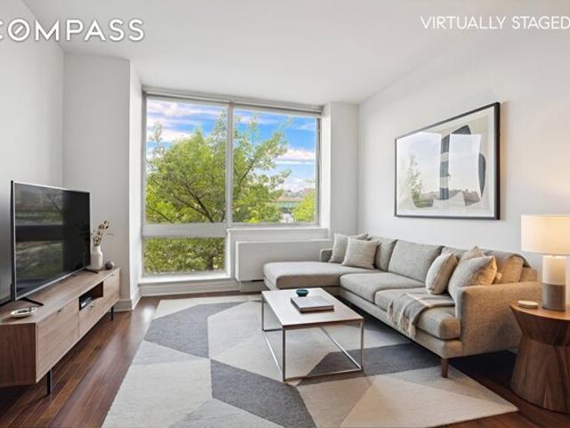 Riverside Blvd Apt R, Manhattan, Condo For Sale