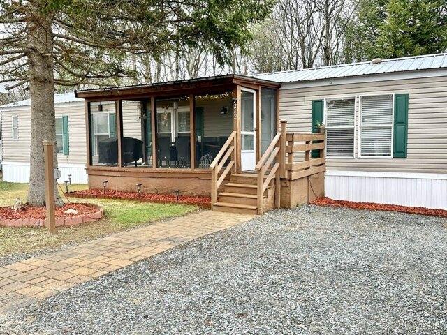 Riverside Dr, Campton, Property For Sale