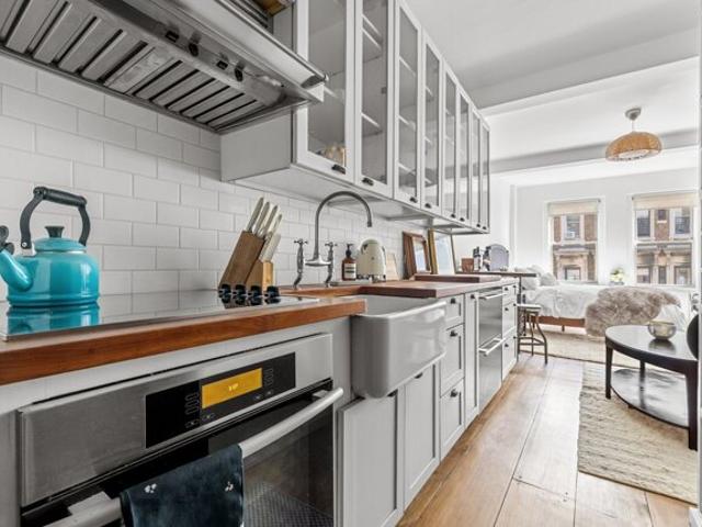 Riverside Dr Apt,new York, Property For Sale