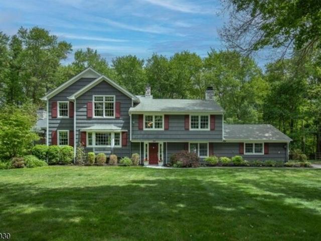 Riverside Dr, Bernards Twp, Home For Sale