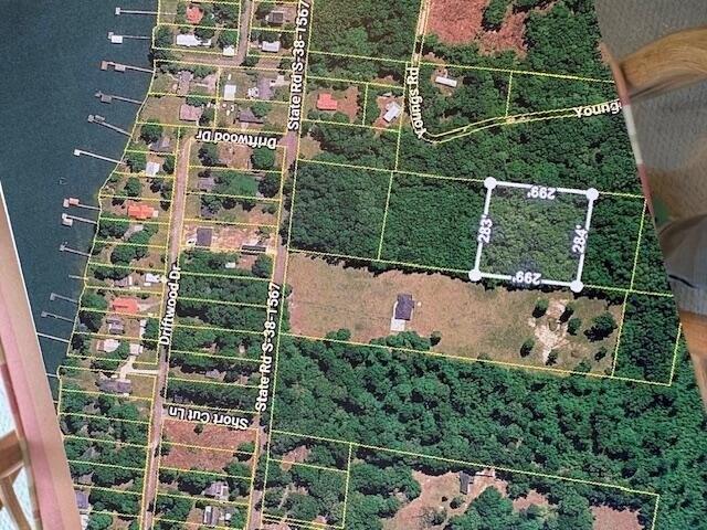 Riverside Dr, Eutawville, SC 29048