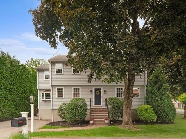 Riverside Dr, Reading, Home For Sale