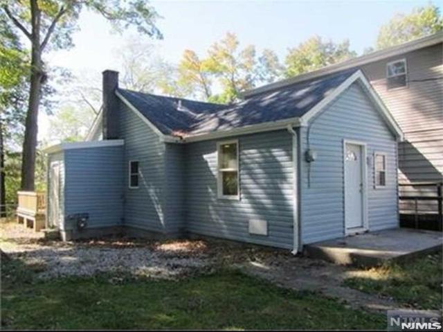 Riverside Dr, Wayne, Home For Sale