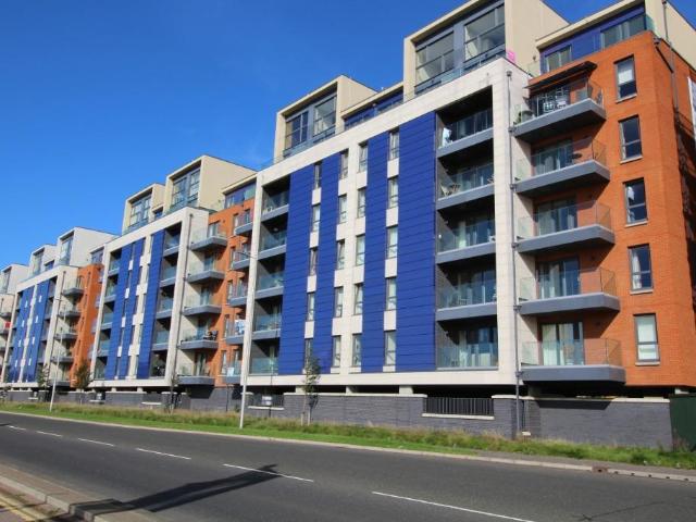 Riverside Drive, Dundee, DD1 2 bed flat to rent £1,550 pcm £358 pw