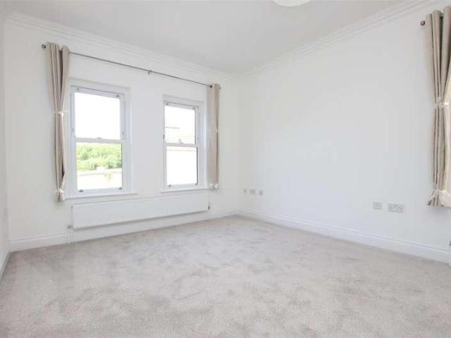 Riverside House, Osborne Road, Bath, BA1
