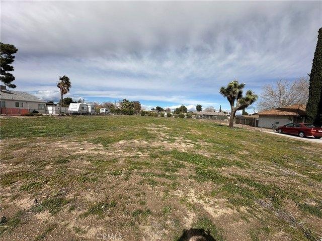 Riverside, Hesperia, CA 92345