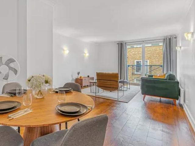 Riverside Store, 50A Narrow Street, London, E14 8BP, United Kingdom | 2 bed house for rent #167620019 | Rentberry