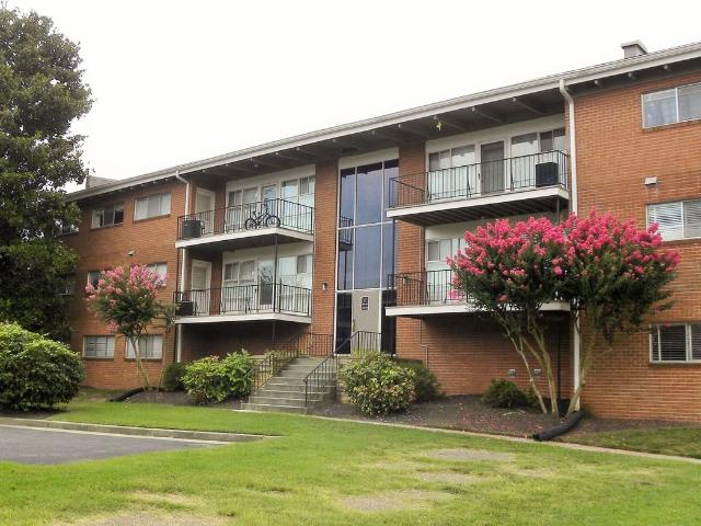 Riverside Park 1 Bedroom Apartment for Rent at 310 Woodbine St, Hopewell, VA 23860