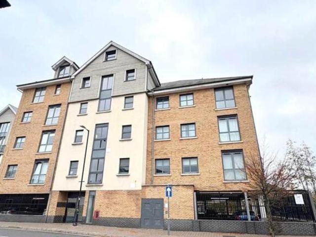 Riverside Wharf, Riverside, 2 Bedroom Apartment