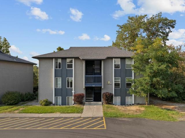 Riverton Terrace 2 Bedroom Apartment for Rent at 1908 E South Riverton Ave, Spokane, WA 99207 Chief Garry Park