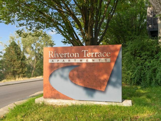 Riverton Terrace 3 Bedroom Apartment for Rent at 1908 E South Riverton Ave, Spokane, WA 99207 Chief Garry Park