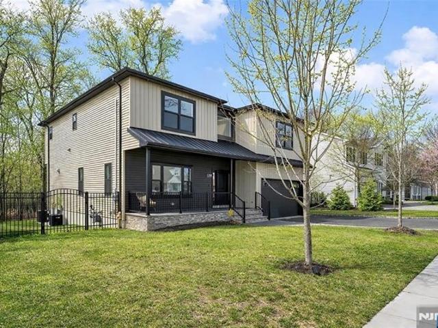 Rivervale Rd, River Vale, Home For Sale