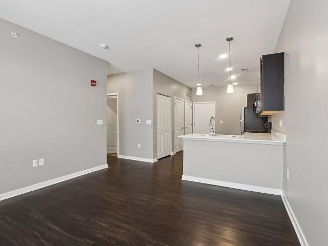 Riverview 2 Bedroom Apartment for Rent at 460 N White River Pkwy West Dr, Indianapolis, IN 46222 Near Westside