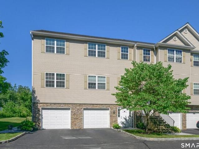 Riverview Ct Unit,brookfield, Home For Sale