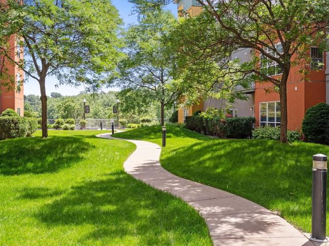 Riverview at Upper Landing 1 Bedroom Apartment for Rent at 400 Spring St, St. Paul, MN 55102 West Seventh