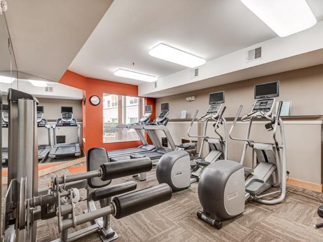Riverview at Upper Landing 2 Bedroom Apartment for Rent at 400 Spring St, St. Paul, MN 55102 West Seventh