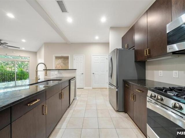 Riverview Ave Unit,englewood, Condo For Sale