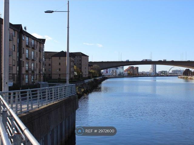 Riverview Gardens, Glasgow G5, 2 bed flat to rent, £1,395 pcm | PrimeLocation