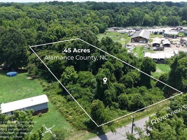 Riverview Dr, Burlington, NC 27217