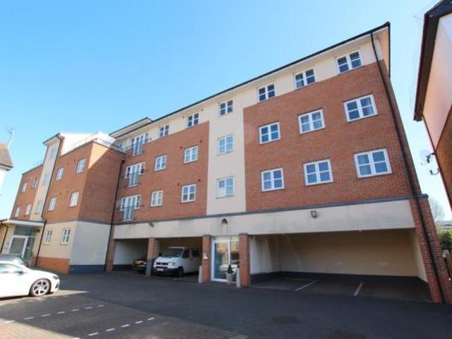 Riverview House, Viersen Platz. 2 bed ground floor flat to rent £1,600 pcm £369 pw