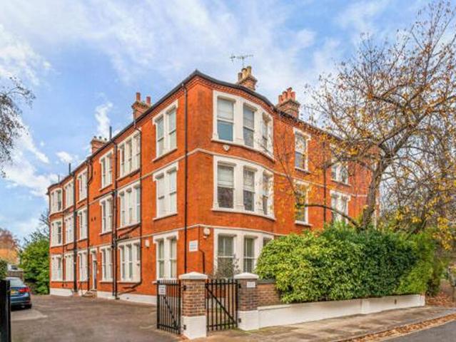 Riverview Mansions, Clevedon Road, 4 Bedroom Flat