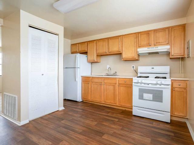 Riverview Townhomes 1 Bedroom Apartment for Rent at 600 5th Ave, Baltimore Highlands, MD 21227 Lansdowne Baltimore Highlands