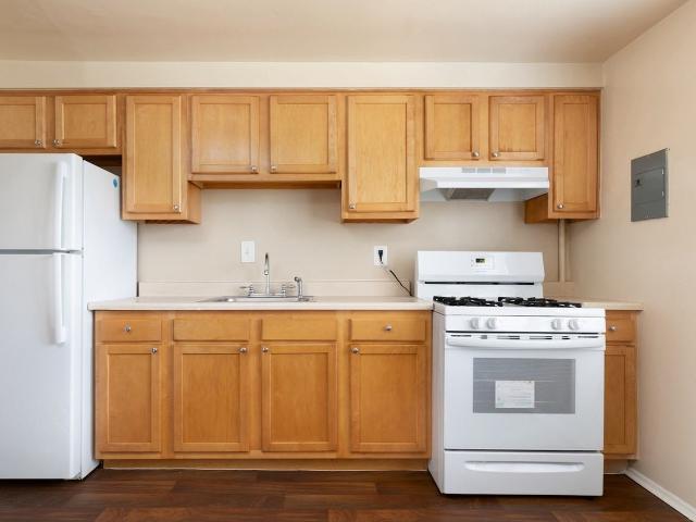 Riverview Townhomes 2 Bedroom Apartment for Rent at 600 5th Ave, Baltimore Highlands, MD 21227 Lansdowne Baltimore Highlands